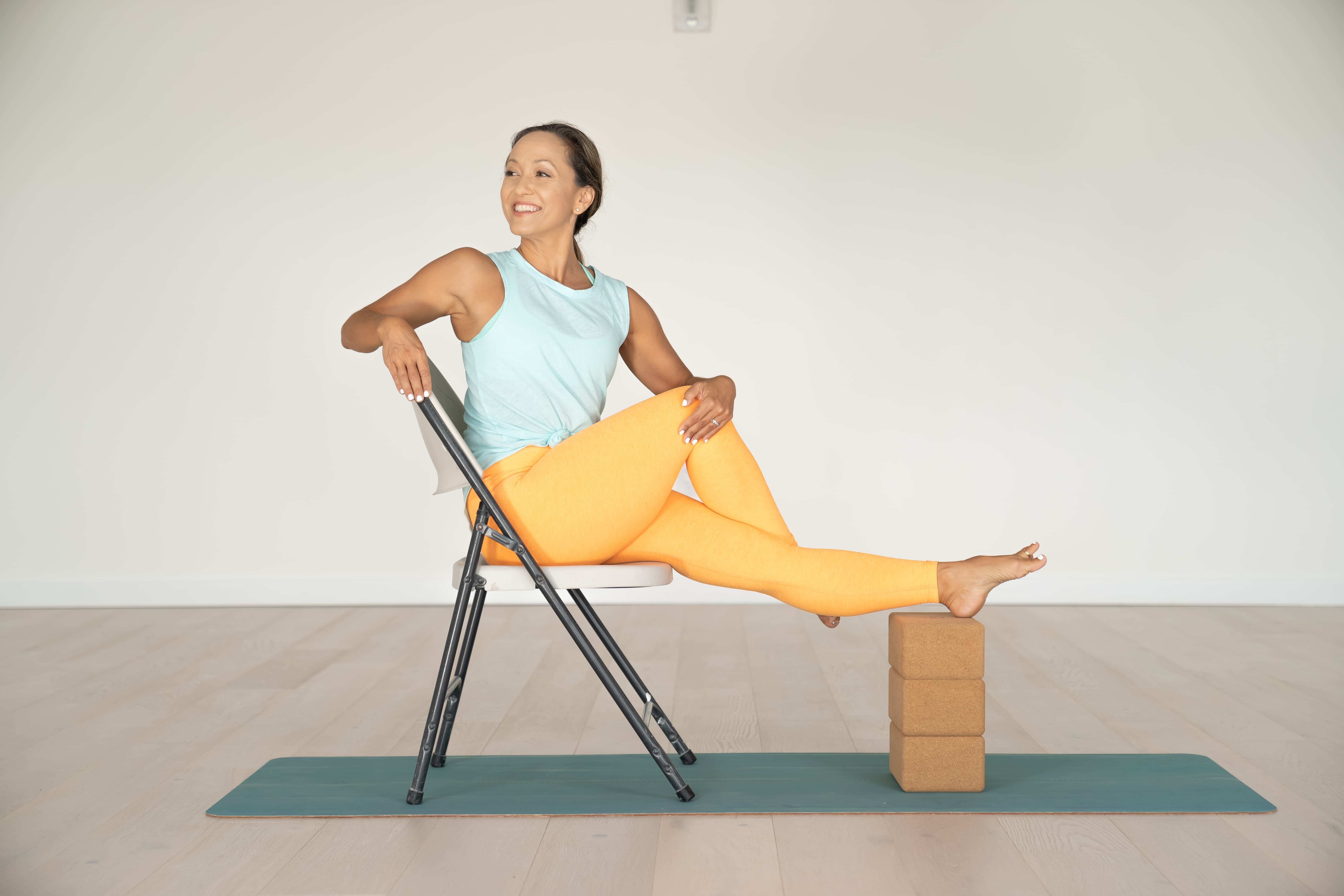 Yoga for Inflexible People Challenge - Yoga Challenges on Omstars