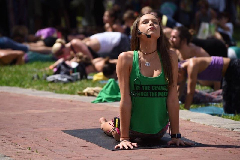 Lexi Hidalgo | Online Yoga Classes & Instruction