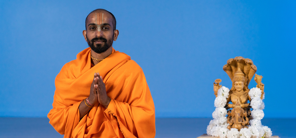 Swami Chidananada | Online Yoga Classes & Instruction