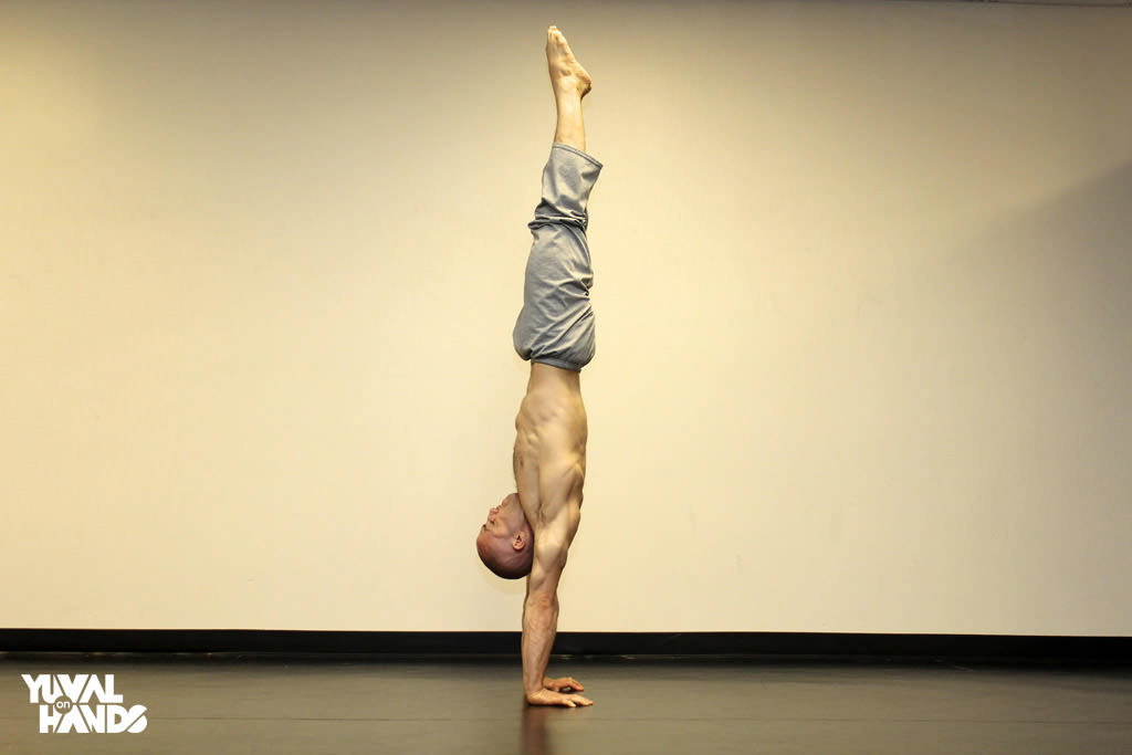 Yuval Handstand Toolbox - Practice Courses on Omstars